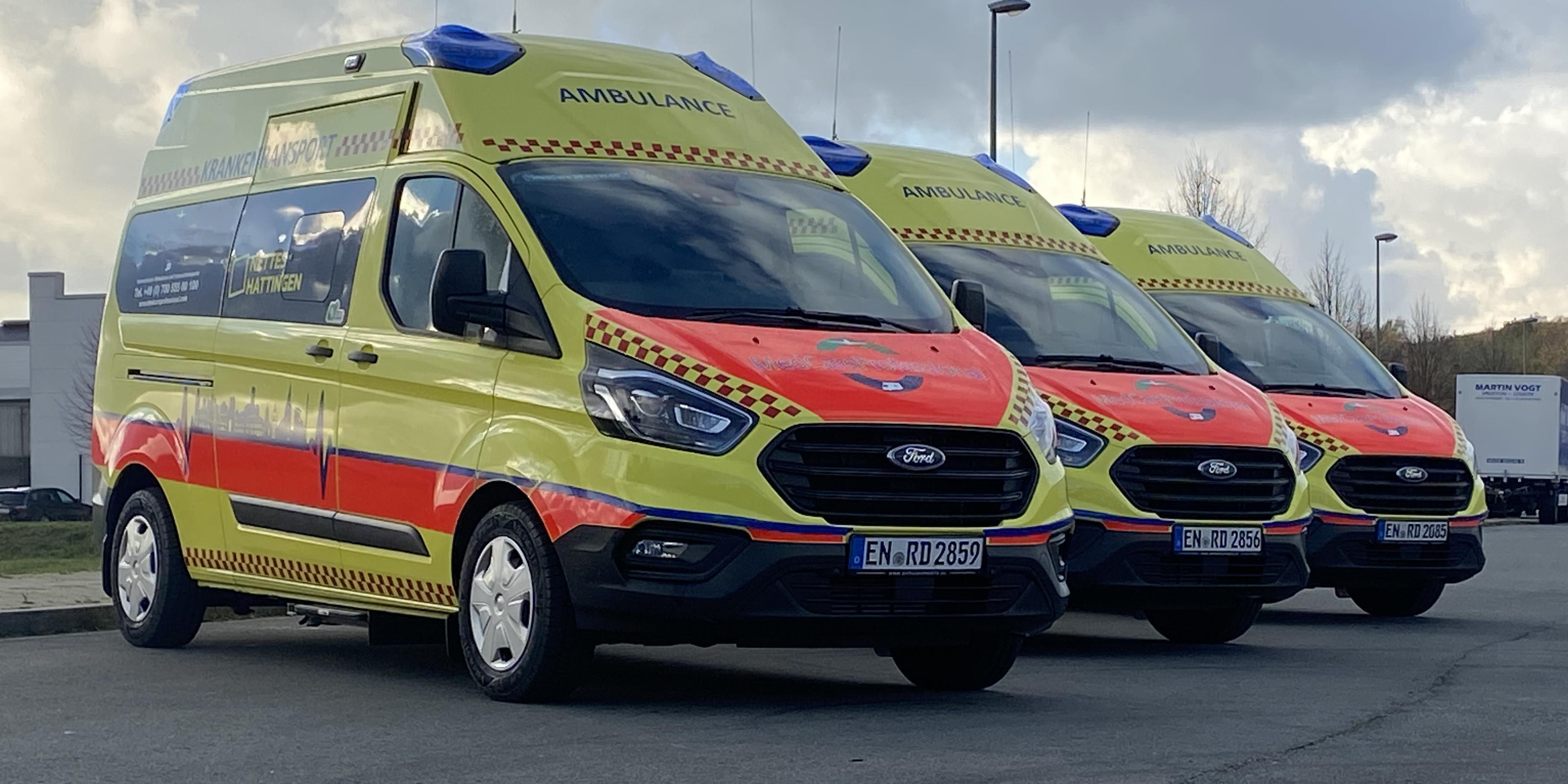 Drei neue Krankentransportwagen | MedCareProfessional